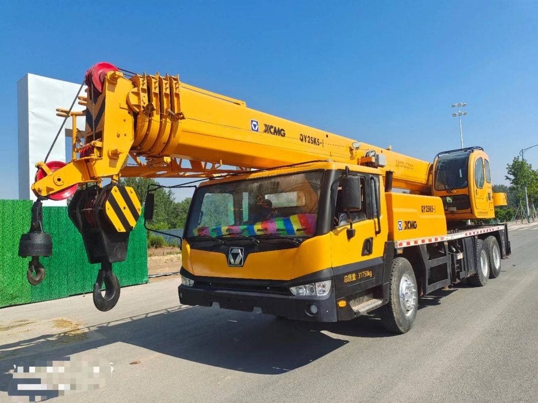 25ton Used Hoist Cranes with Five-Arm Crane Jib and Maximum Lifting ...