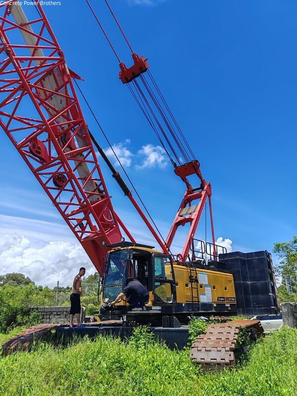 Red and Yellow 150 Ton Crawler Crane After-sales Service Yes 19 Years ...