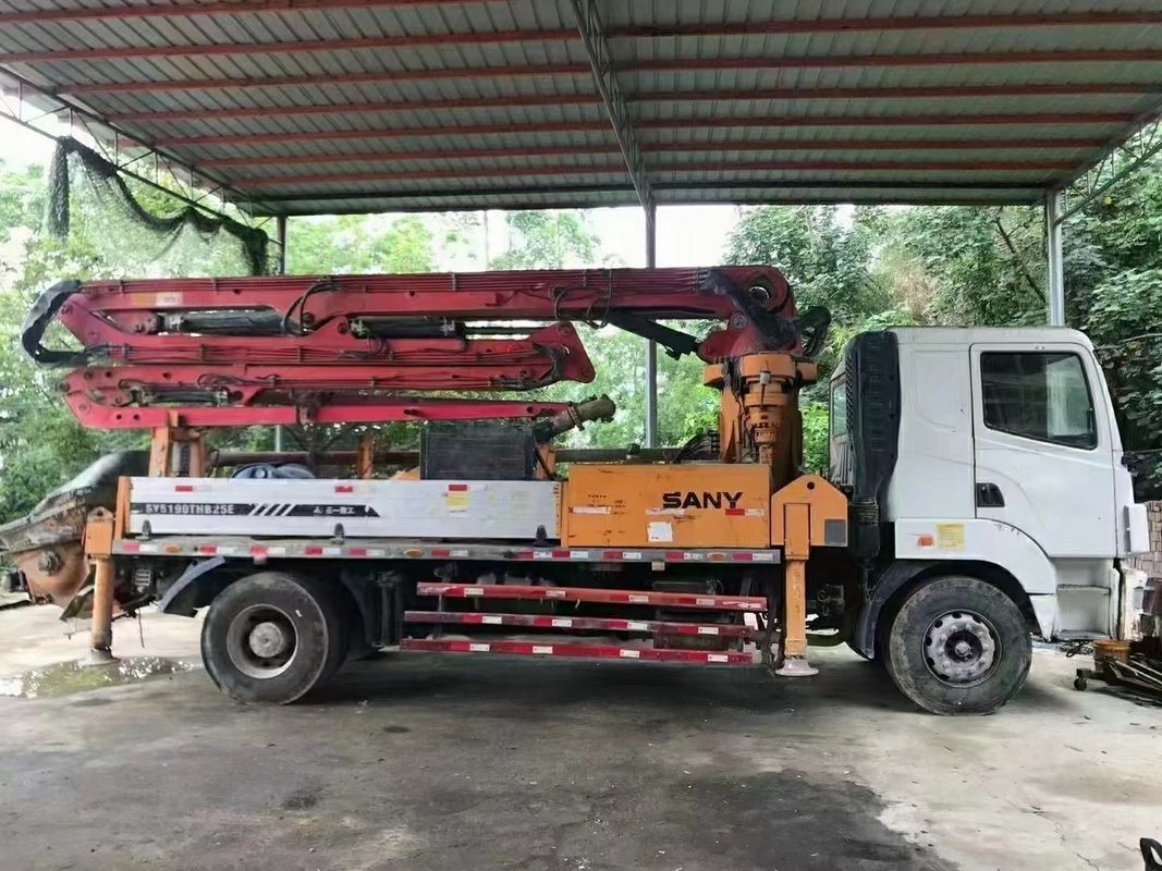 25m Truck Mounted Pump Concrete Boom Pump with Cylinder Type Structure ...