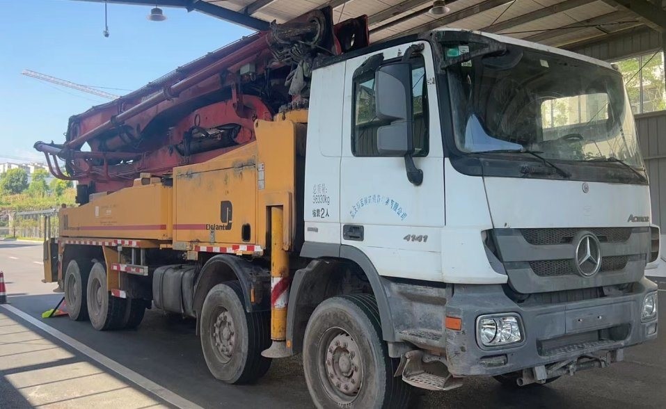 Used Putzmeister Concrete Trailer Pump 46m Static Pump with Hydraulic ...