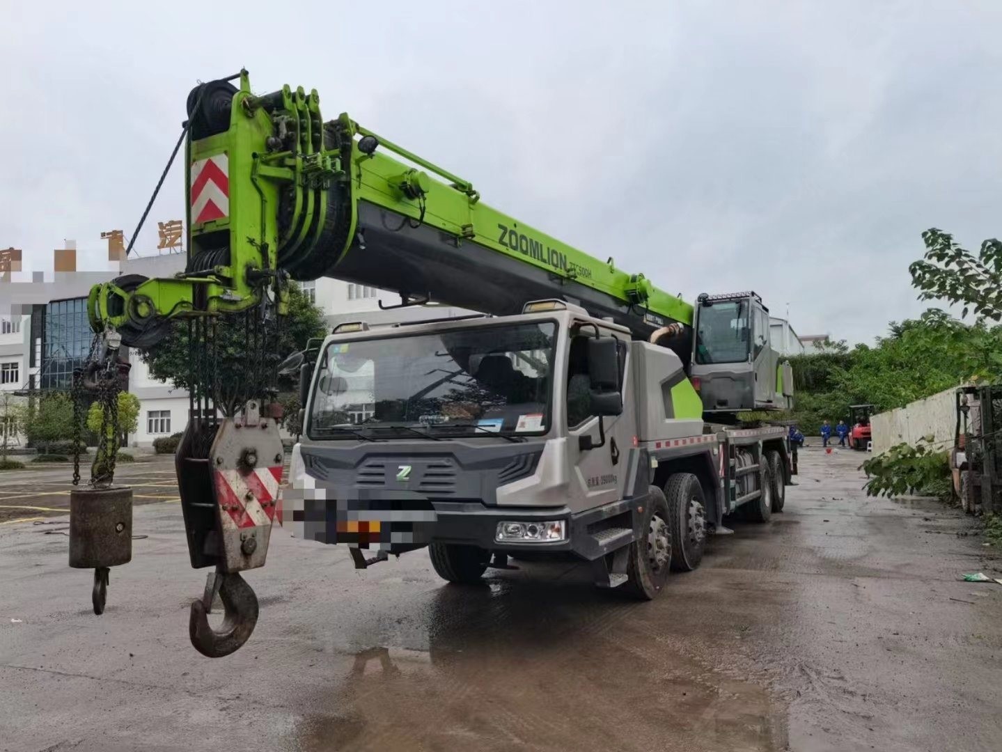 Maximum Lifting Height 40m ZTC350H552 Mobile Crane Construction ...